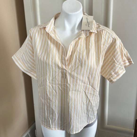 Universal Thread | Tops | Universal Thread Yellow White Striped Top ...